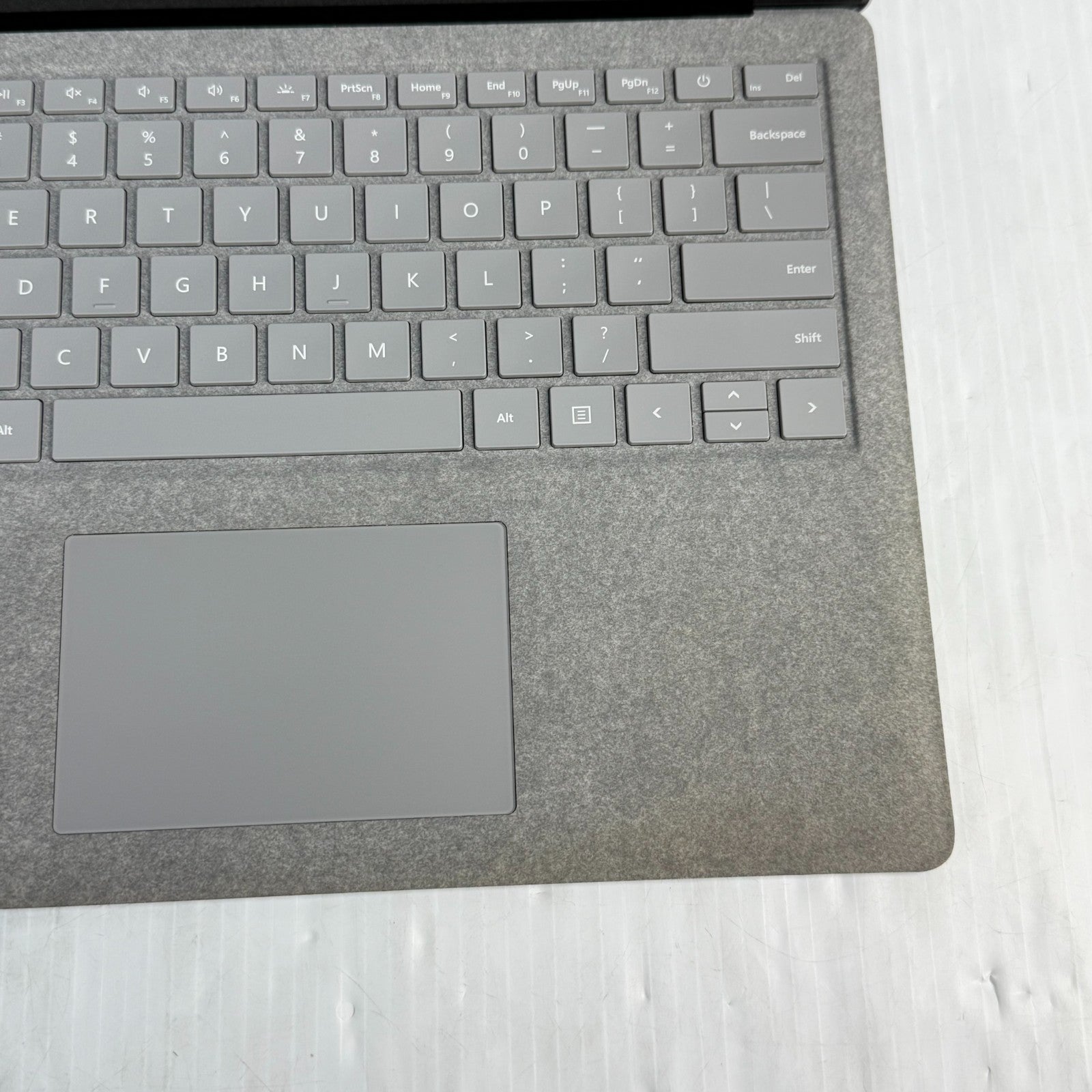 Microsoft Surface Laptop 2 i5-8350U 13.5" Touchscreen Windows 11 Pro 1 ...