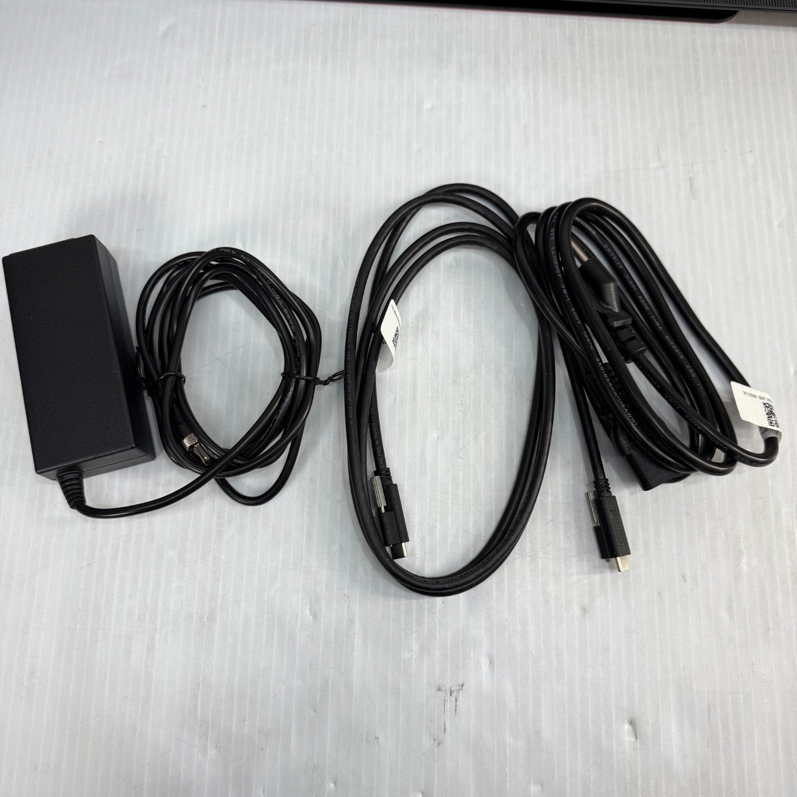 Biamp Parlé VBC 2500A USB-C Video Bar with Microphone Array & 4K Camer ...