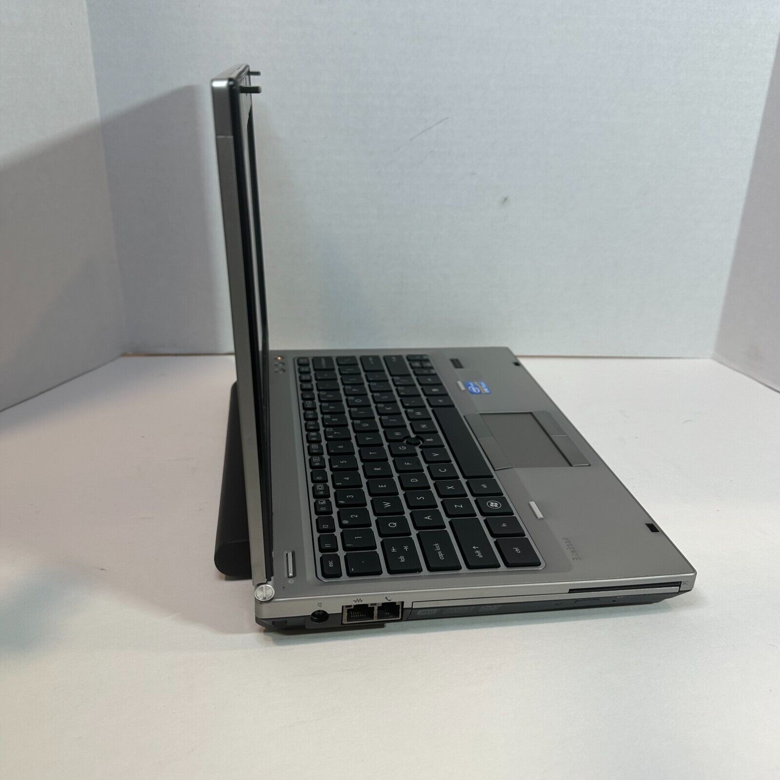 HP EliteBook 2560p Core i5 2540M 12.5 Windows 10 Pro Laptop 240GB SSD LV Electronics Recycling